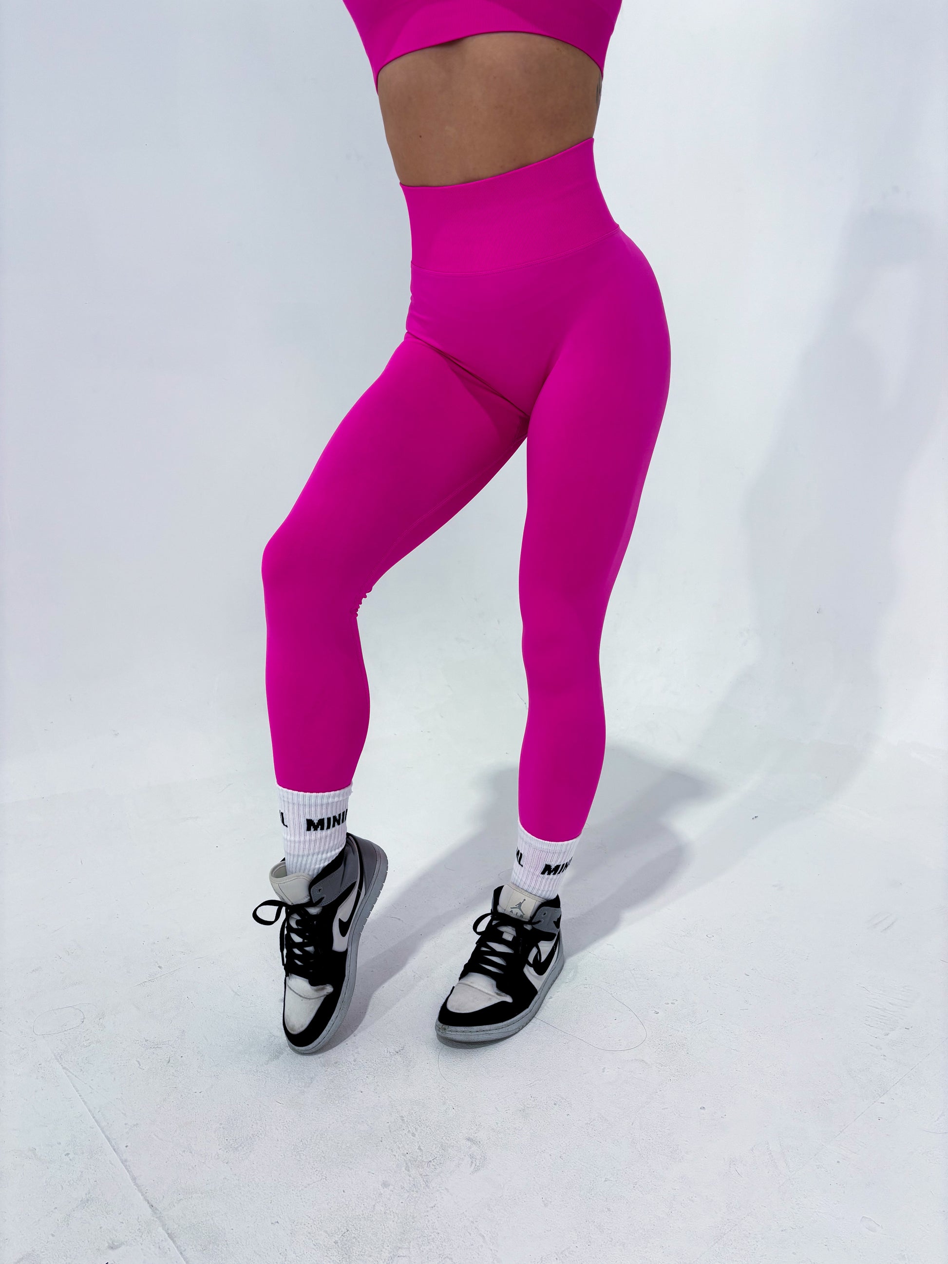 Ultimate Scrunch Tight - Neon Hot Pink – MINIML