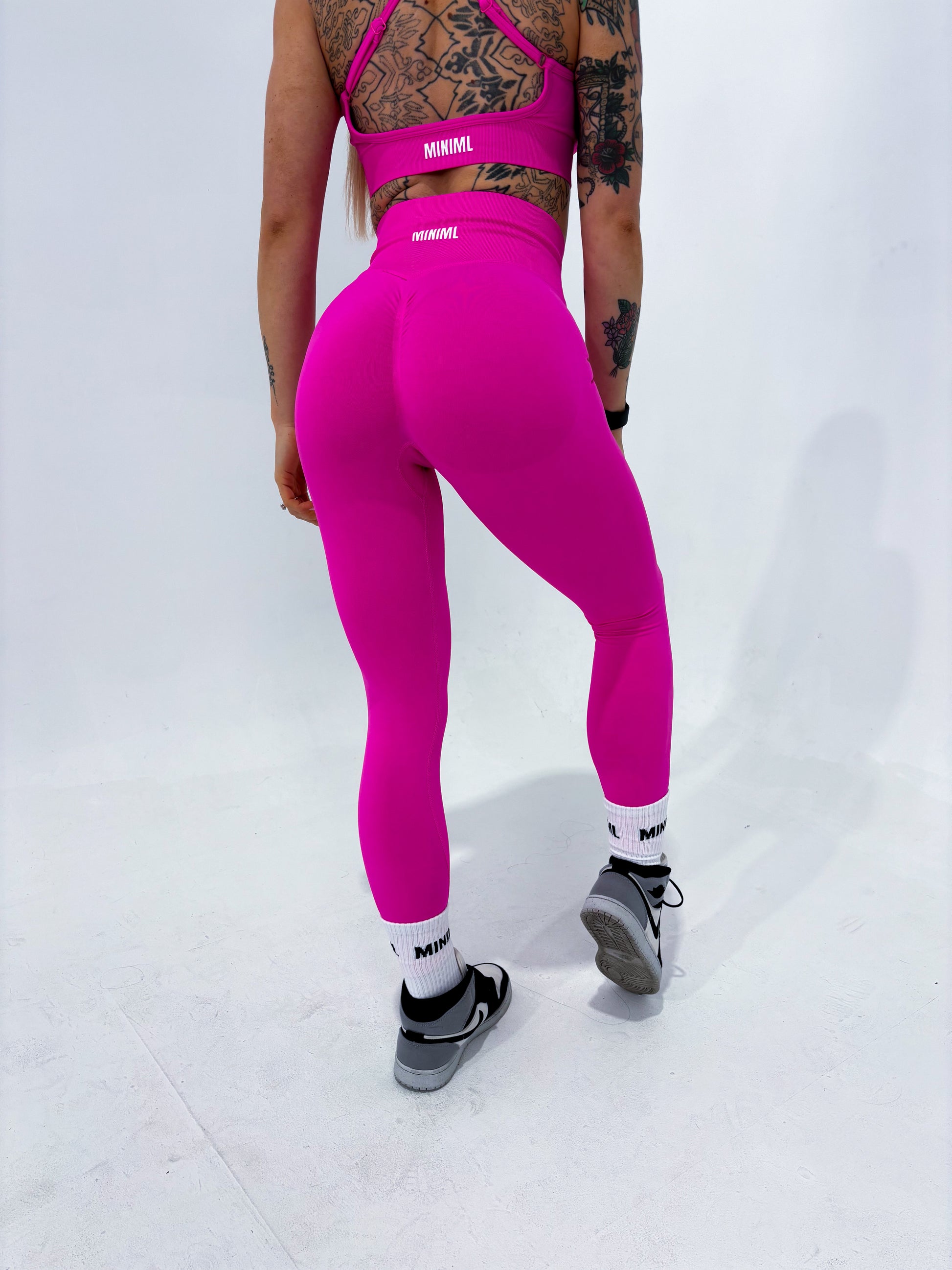 Ultimate Scrunch Tight - Neon Hot Pink – MINIML
